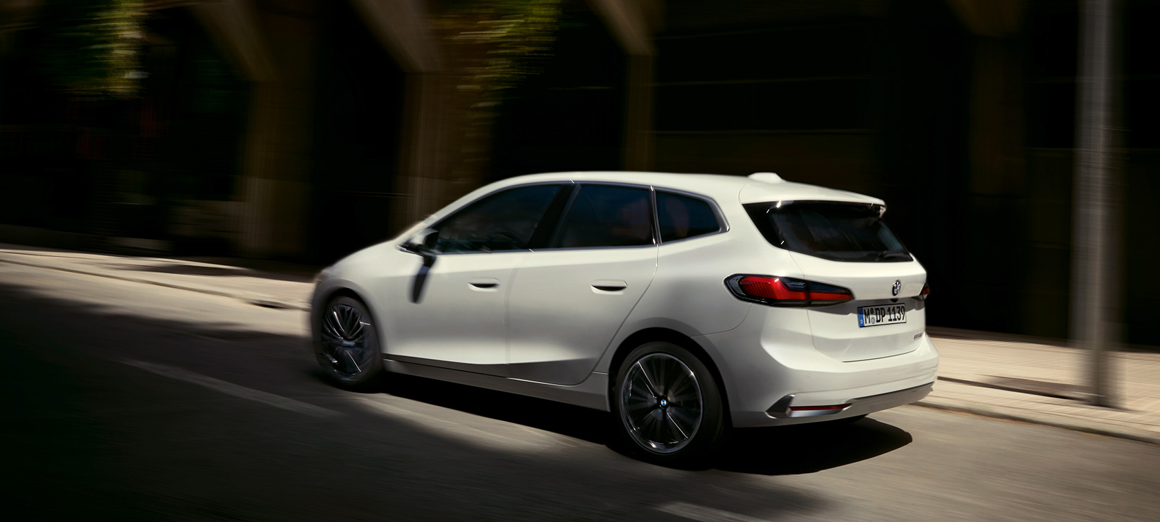 BMW 뉴 2시리즈 액티브 투어러 (U06): 엔진 & 정원정보