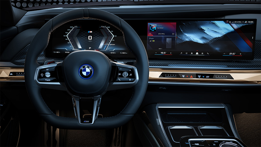 BMW i7 M70 xDrive (순수전기 프리미엄 고성능 세단)
